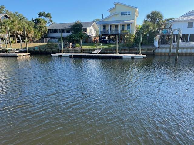 20 Sandpiper Ln Crawfordville, FL 32327 in Shell Point Beach