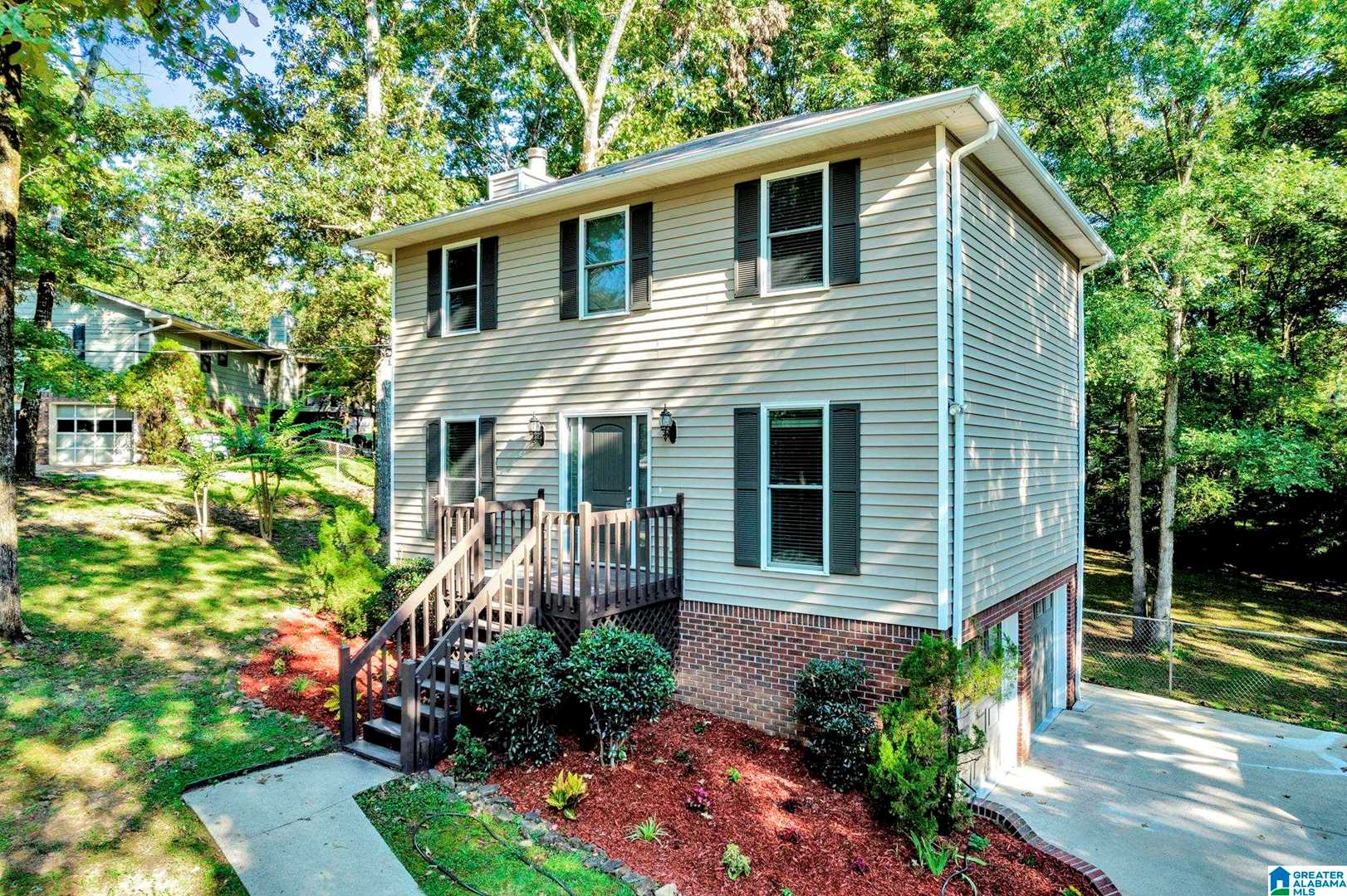 303 Fran Lane in Alabaster, AL