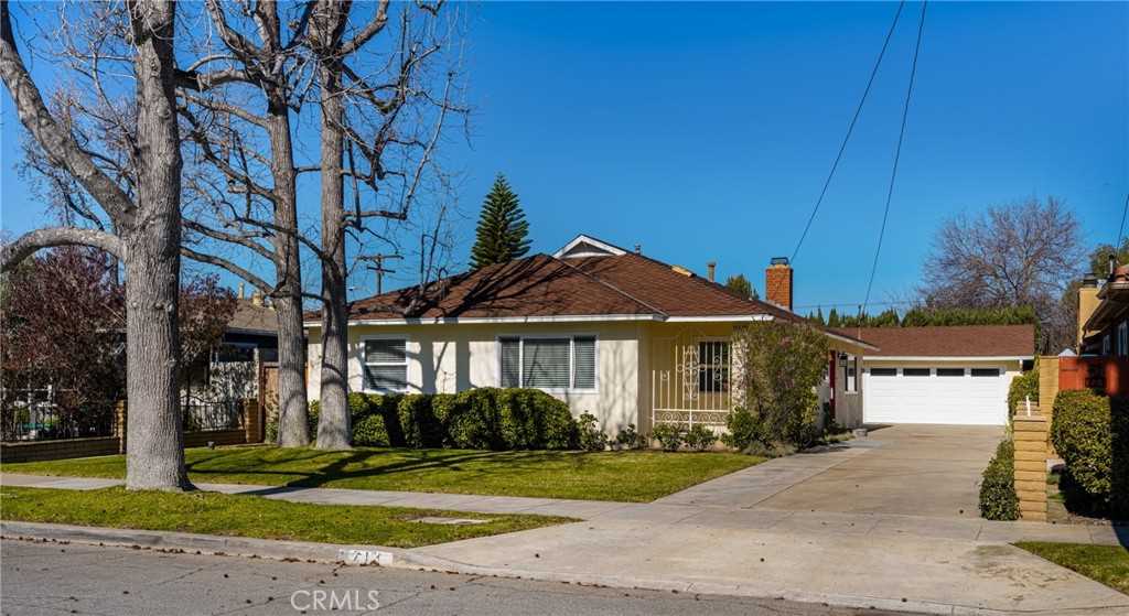 713 E Sycamore Ave, Orange, CA 92866 | RubyHome