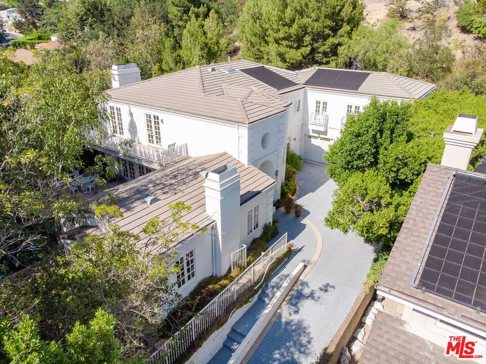 3218 Hutton Dr Beverly Hills CA 90210 MLS# 22190441 - MrWestside