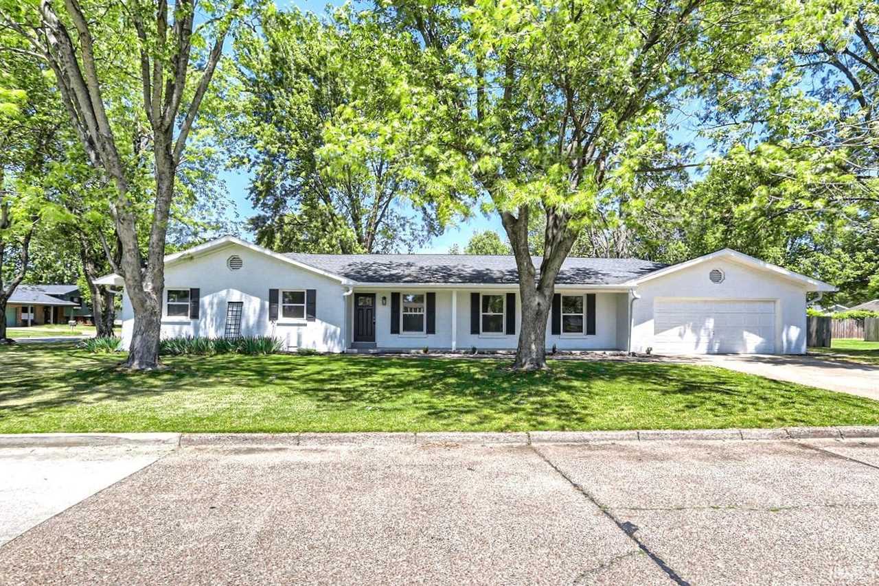 F.C. Tucker Emge - Homes for Sale - 2219 Hialeah Drive - Evansville - IN