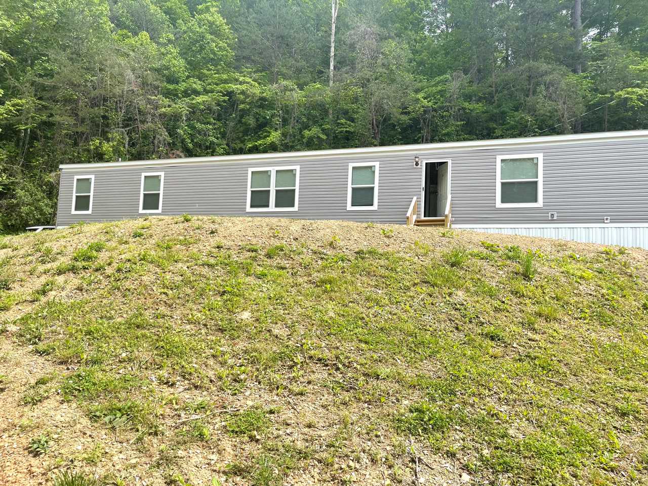208 Conway Ln, Gray, KY 40734 | MLS 23009120 | $115,000