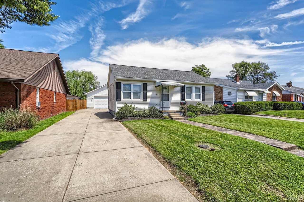 F.C. Tucker Emge - Homes for Sale - 109 N Frederick Street - Evansville ...