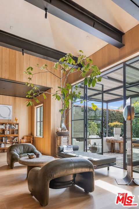 1375 N Doheny Dr, Los Angeles, CA 90069 | RubyHome