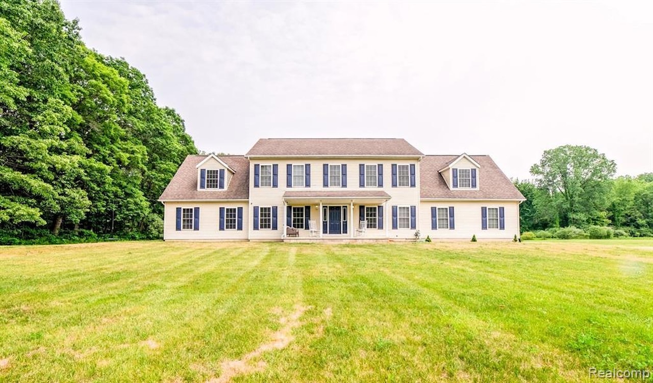 22651 Bohn Rd Sumpter Twp, MI 48111 | MLS 20230054636