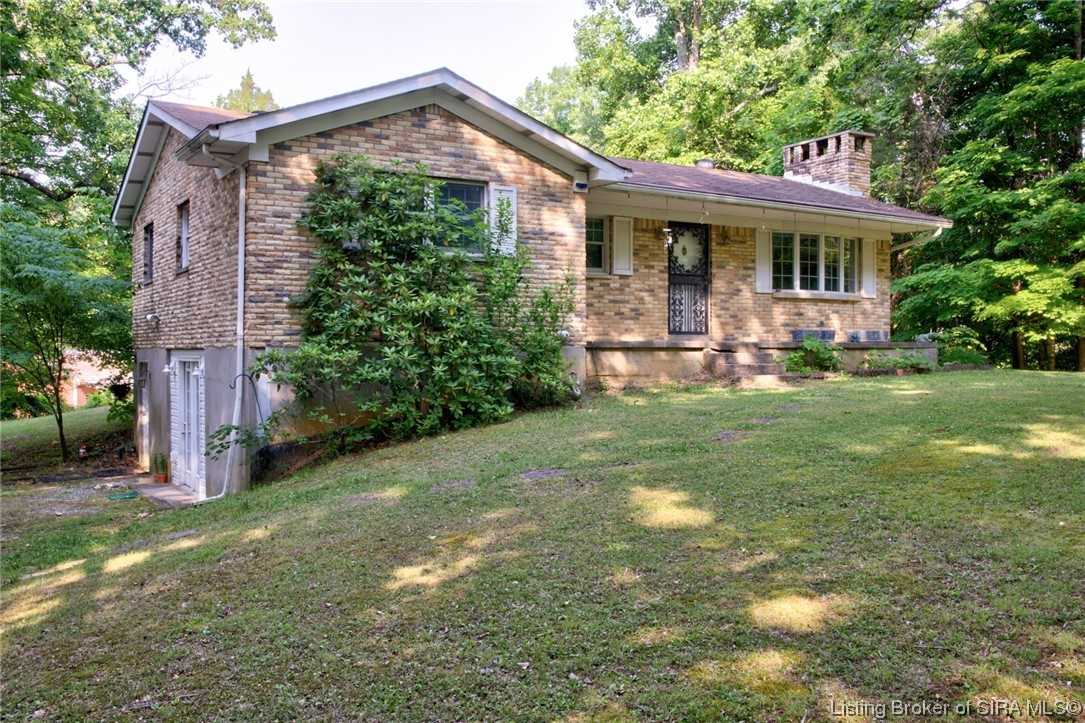 8330 George Southern Rd NE Georgetown, IN 47122 | MLS 202308075