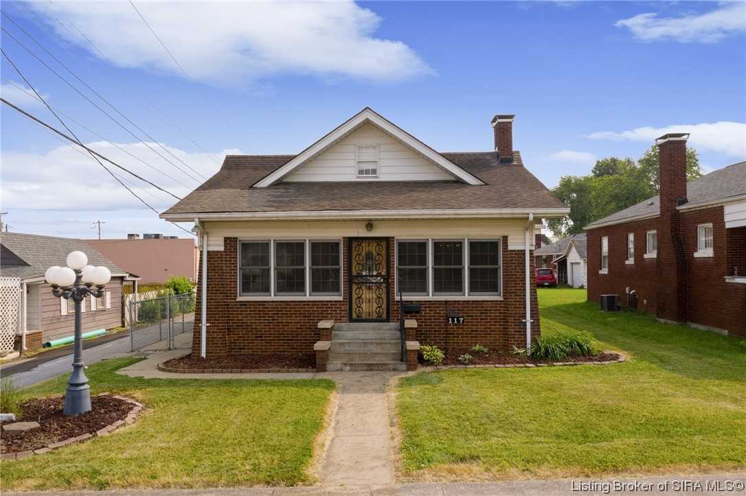 117 Allhands Ave Sellersburg, IN 47172 | MLS 202308164