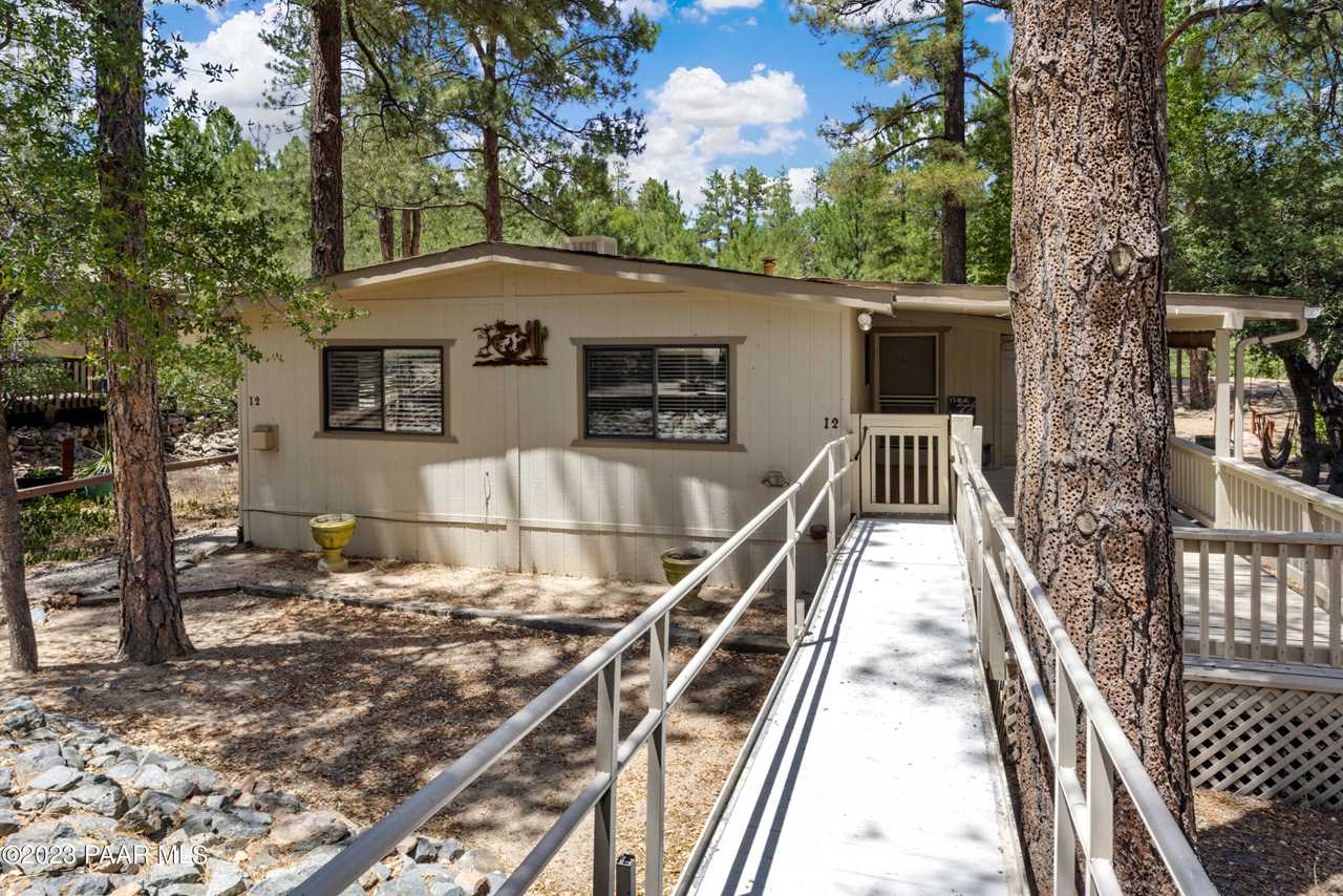 12 Santa Fe Prescott, AZ 86305 | MLS 1057808