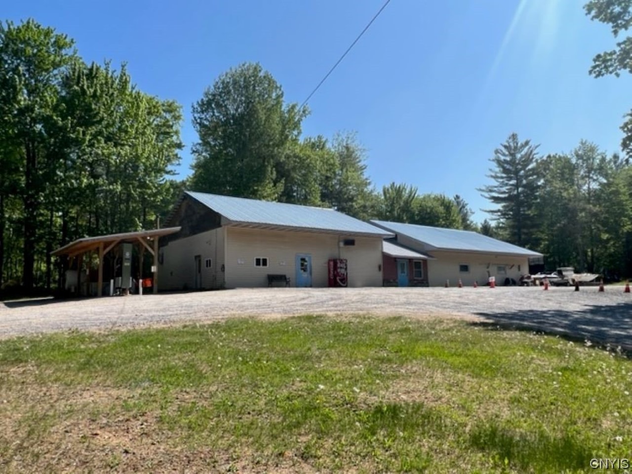 5728 Long Point Rd Brantingham, NY 13312 | MLS S1489309