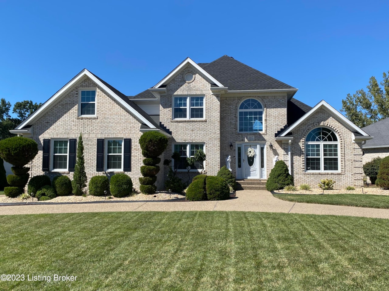 5817 Grandel Blvd Louisville, KY 40258 | MLS 1644323