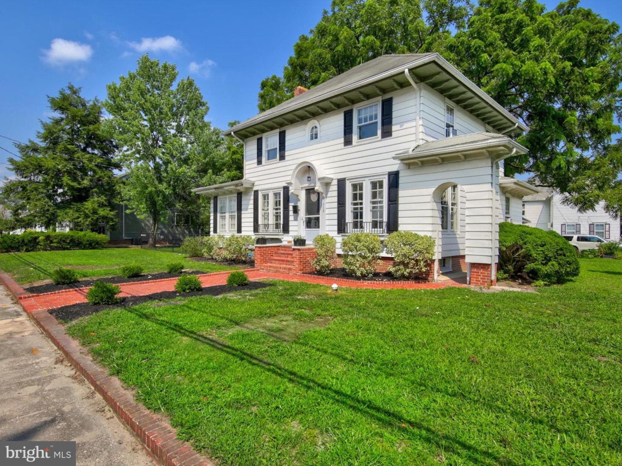 PHOTOS & DETAILS: 715 West St, Laurel, DE 19956 For Sale - MLS # ...