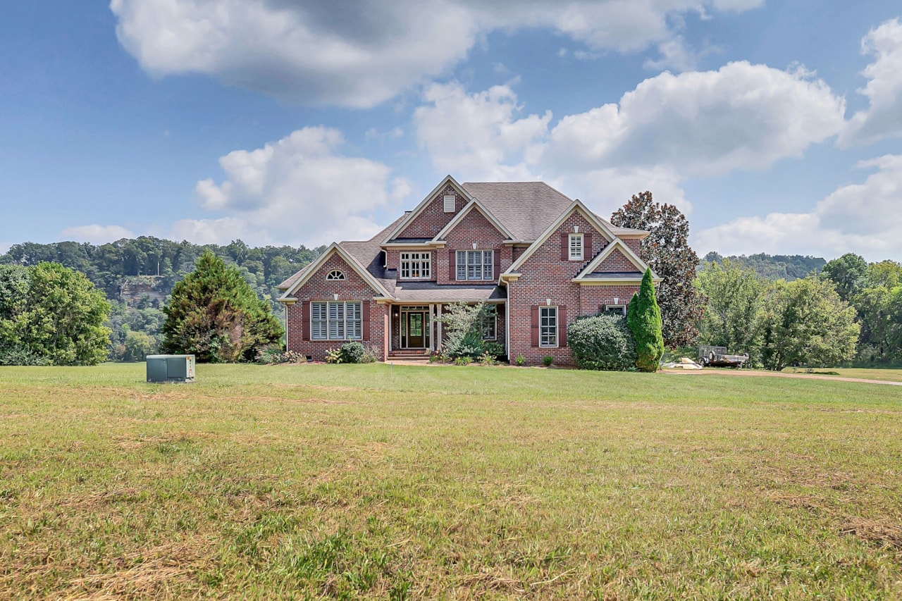 5210 Old Harding Rd Franklin, TN 37064 | MLS 2570136