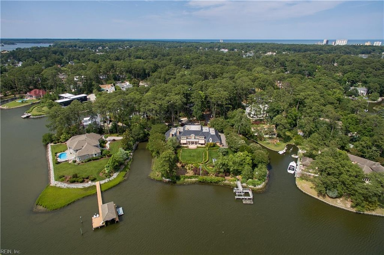 1332 Penguin Circle Virginia Beach VA 23451 | MLS# 10502594 - TREG.com