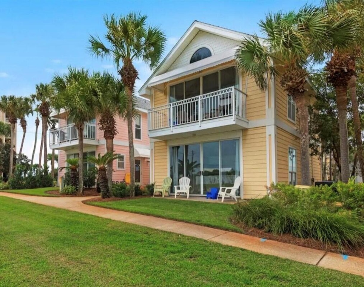 69 Crystal Beach Dr Destin, FL 32541 | MLS 931212