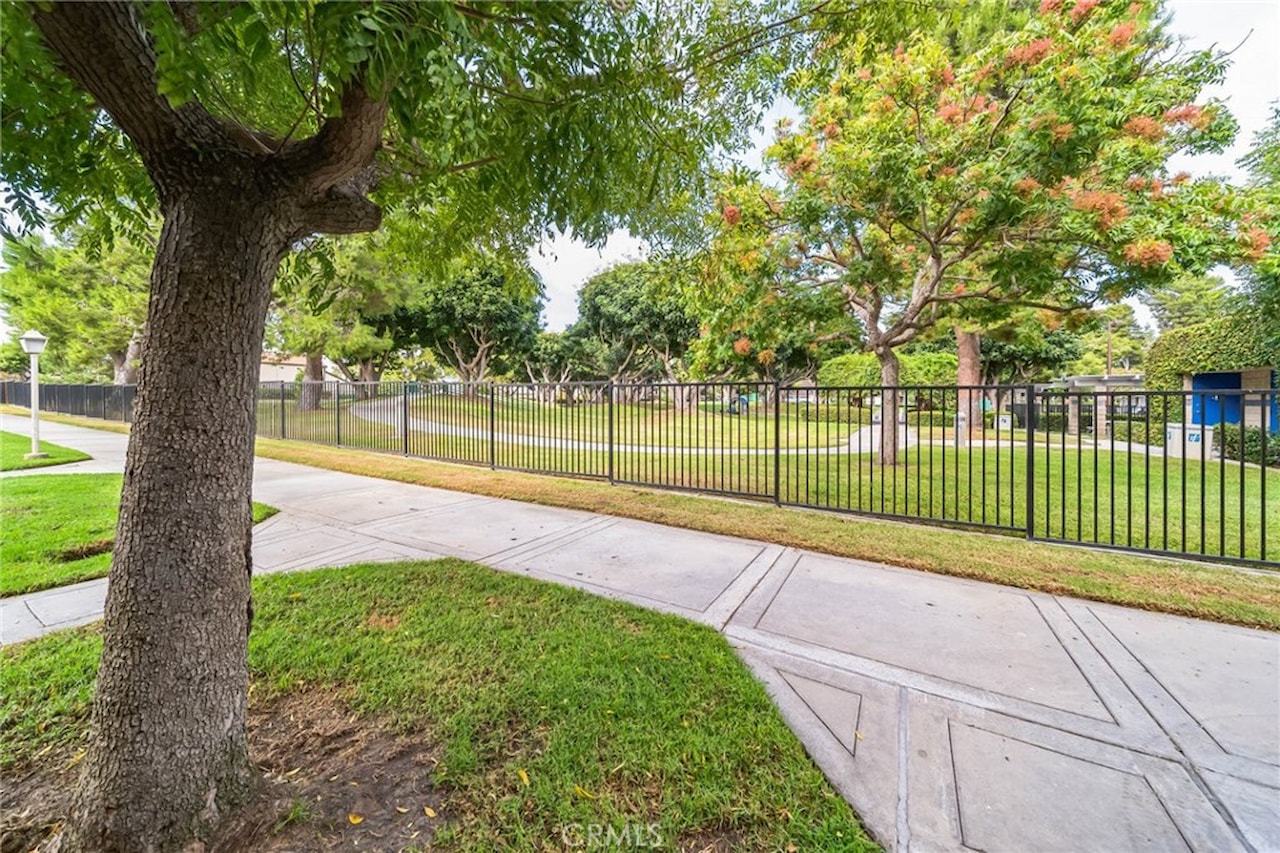 34 Echo Run #5, Irvine, CA 92614 | RubyHome