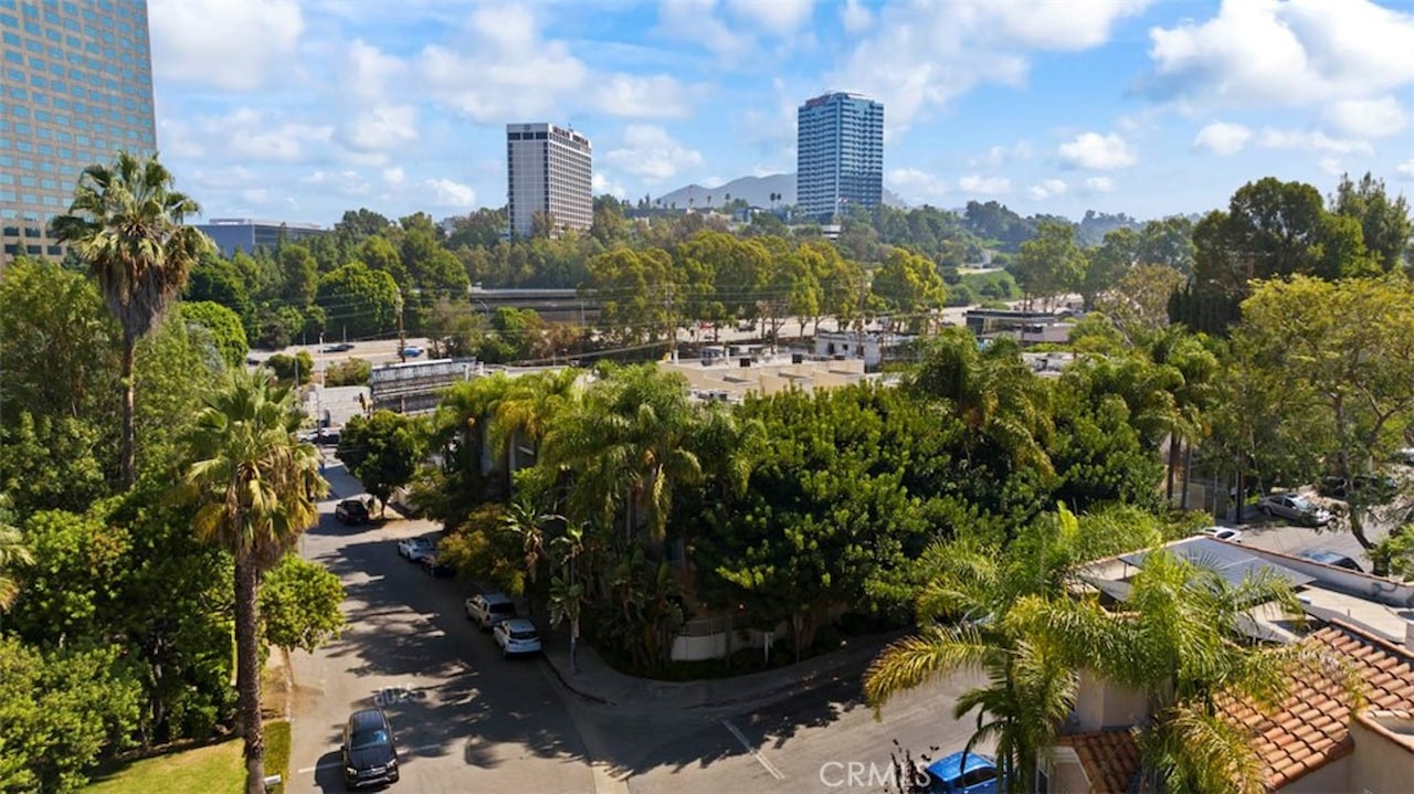 3944 Kentucky Dr #8, Los Angeles, CA 90068 | RubyHome