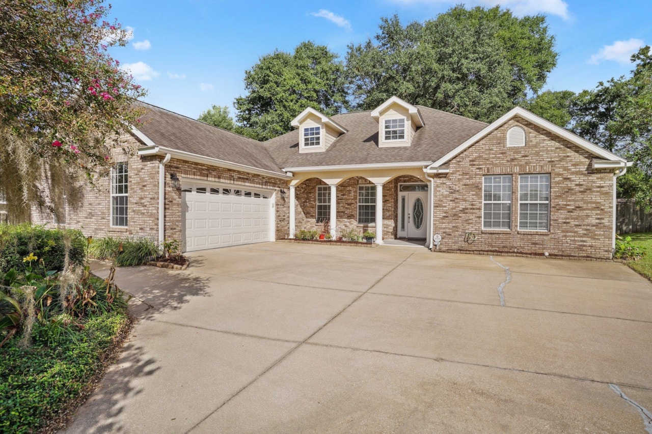 1126 Fox Mill Dr Tallahassee, FL 32317 in Stoney Creek Crossing Ph 1 & 2