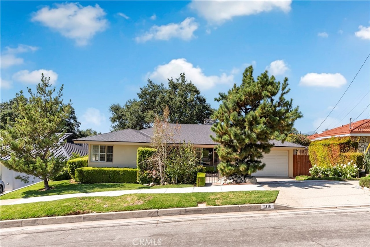 1315 Riviera Dr, Pasadena, CA 91107 | RubyHome