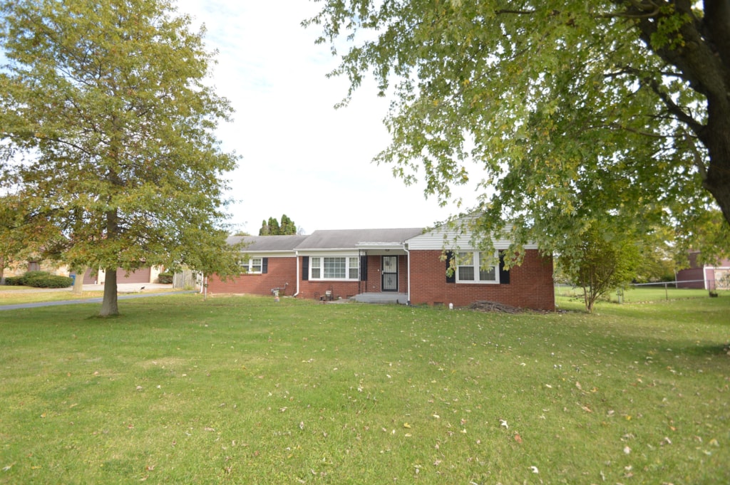 5139 Hickory Rd, Indianapolis, IN 46239 | MLS #21950176