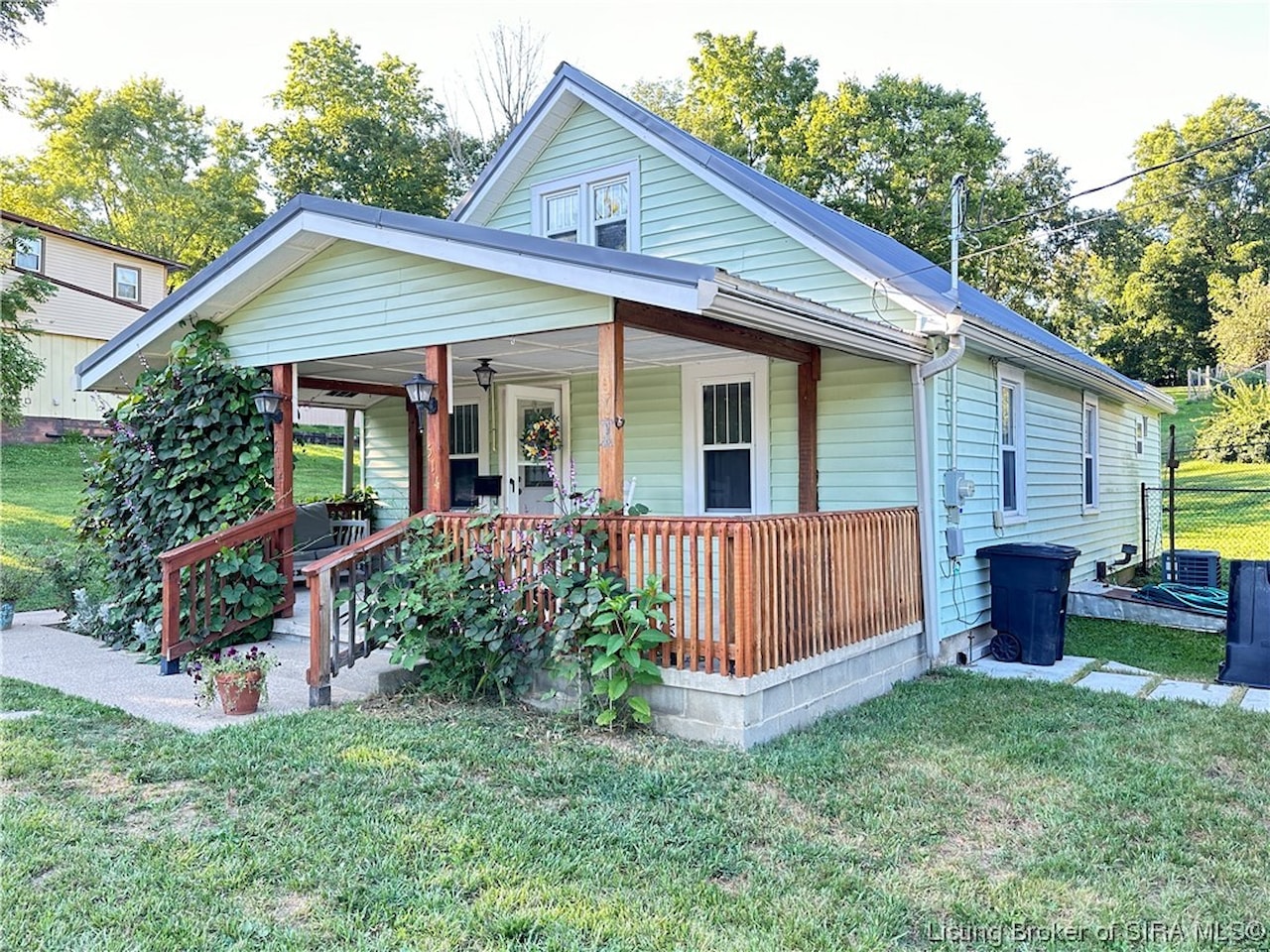 514 E High St Corydon, IN 47112 | MLS 2023010334