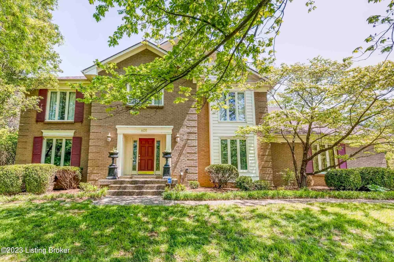 605 N Arbor Dr Anchorage KY 40223 | MLS#1647928