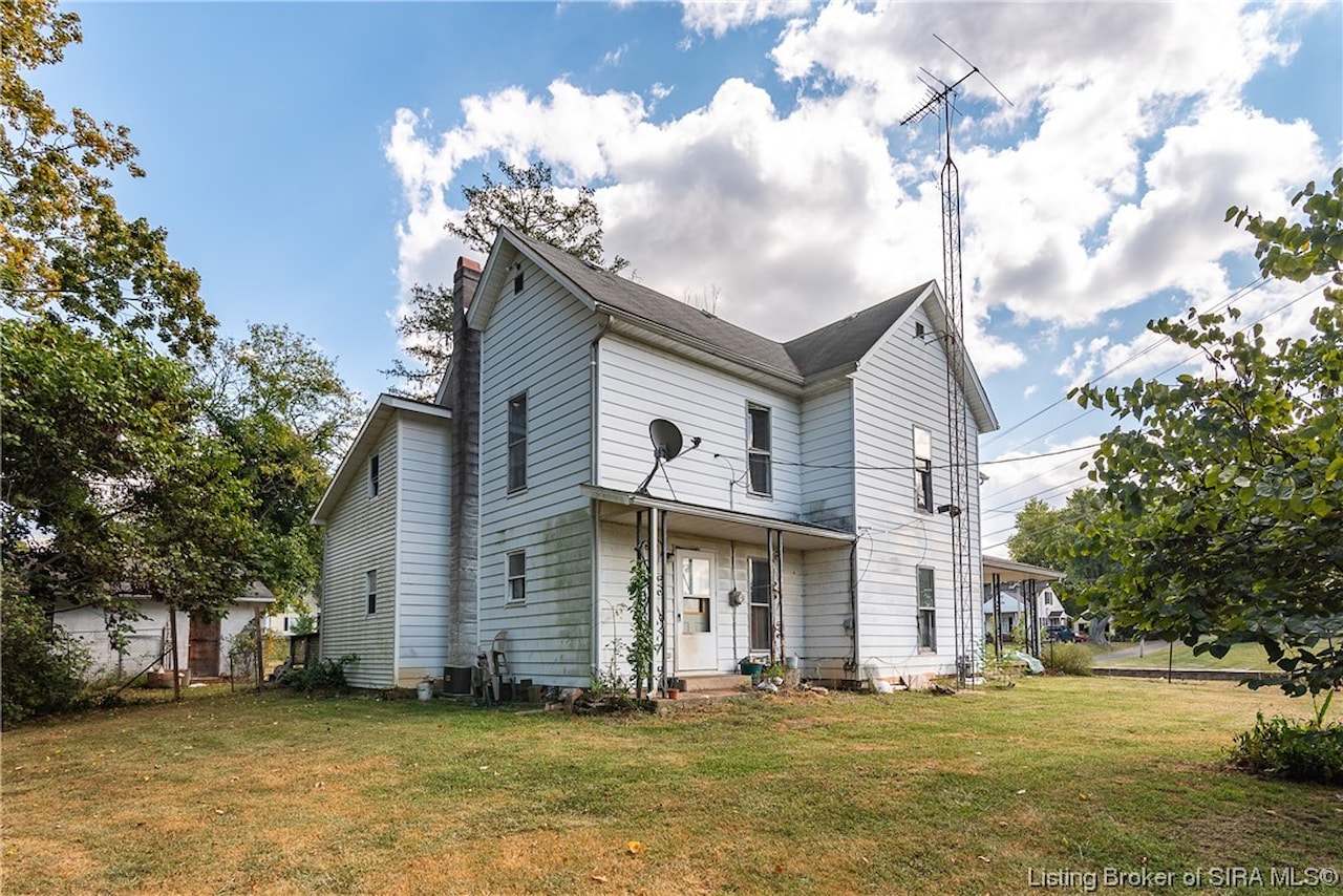 105 E Main St NW Milltown, IN 47115 | MLS 2023010579