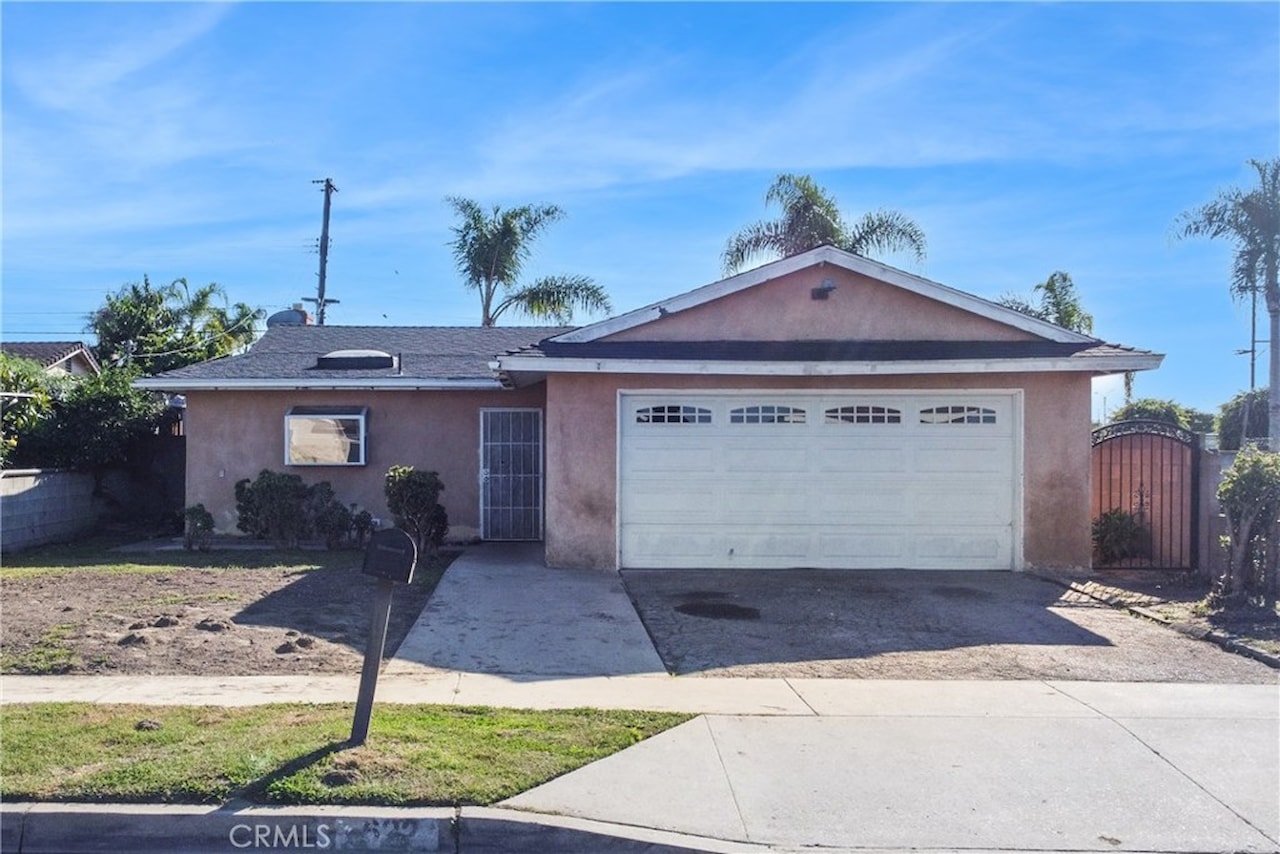 1622 E 215th Place, Carson, CA 90745 | RubyHome