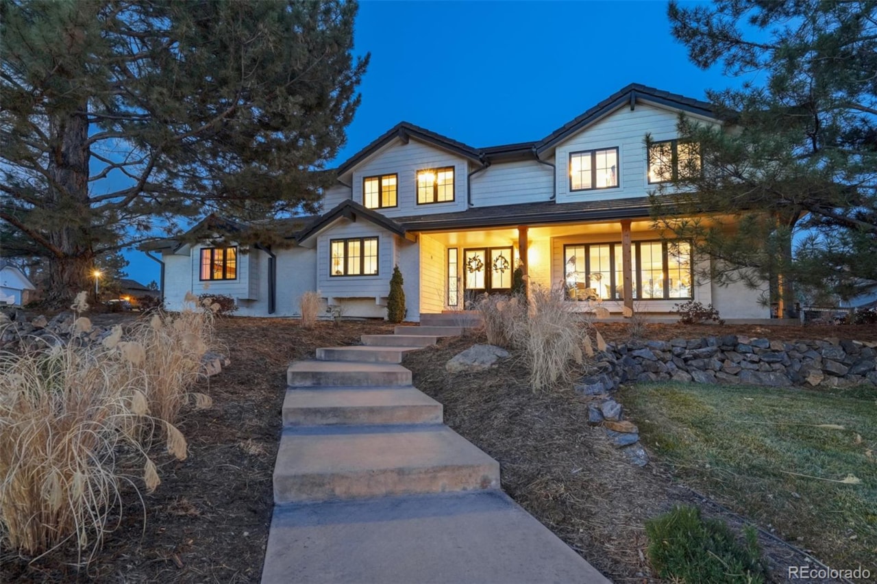 7429 W David Dr Littleton, CO 80128 | MLS 4315743