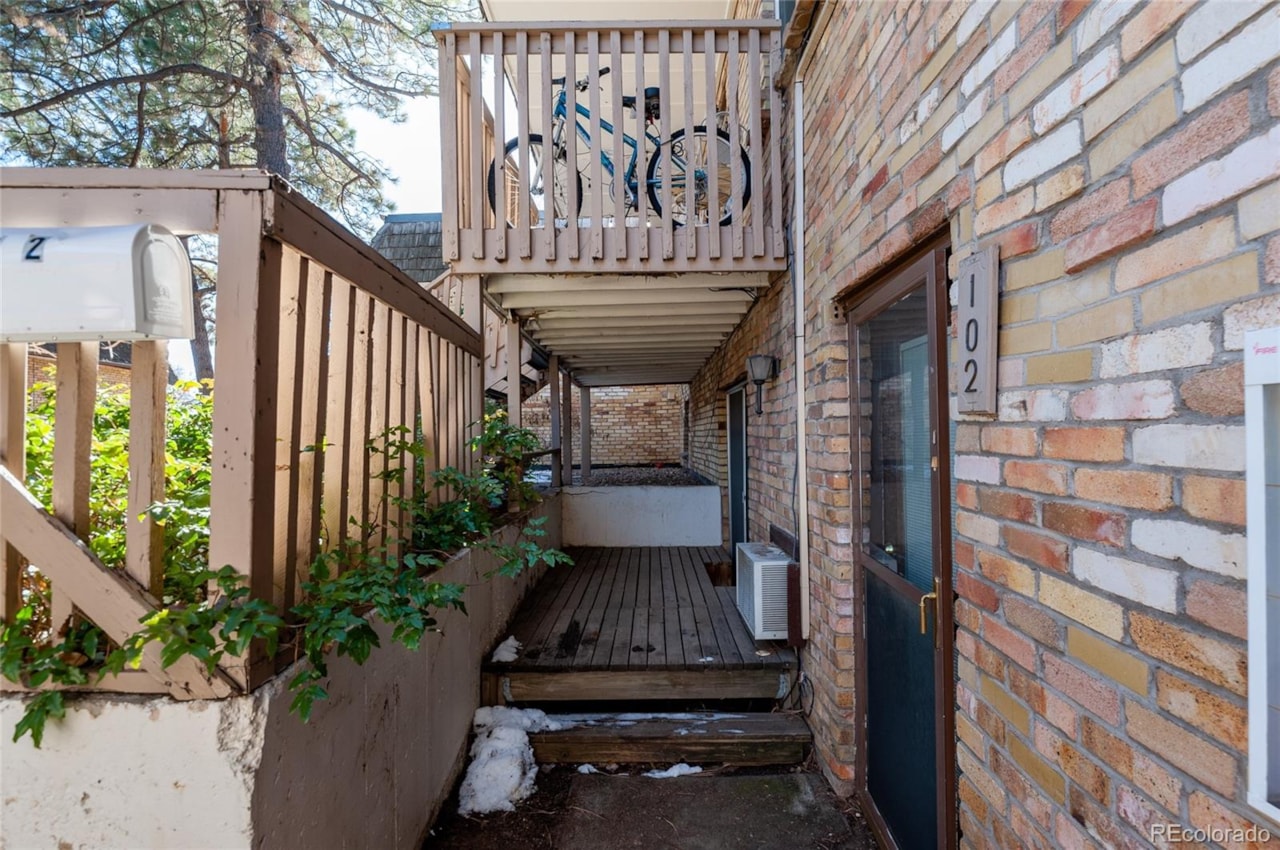 2190 S Holly St #102 Denver, CO 80222 | MLS 7284654