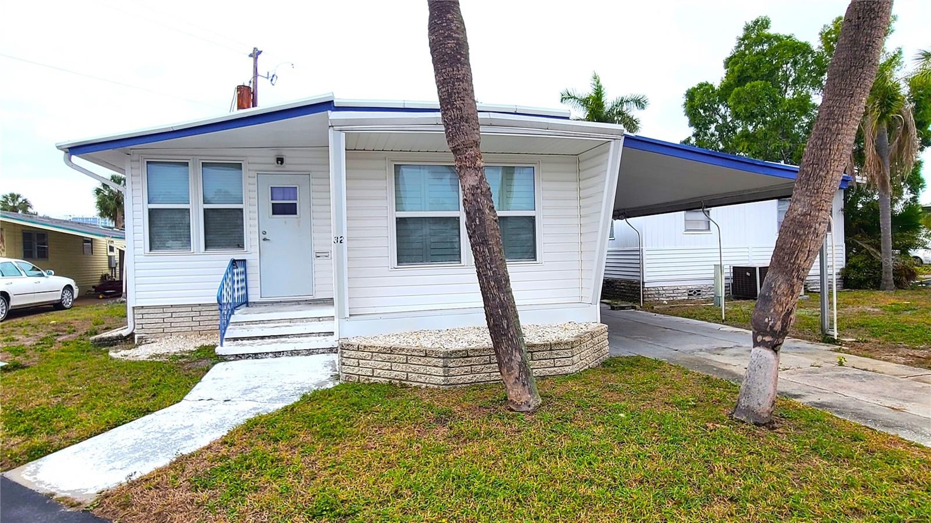 4851 W Gandy Blvd #B4 L32 Tampa, FL 33611 | MLS T3495089