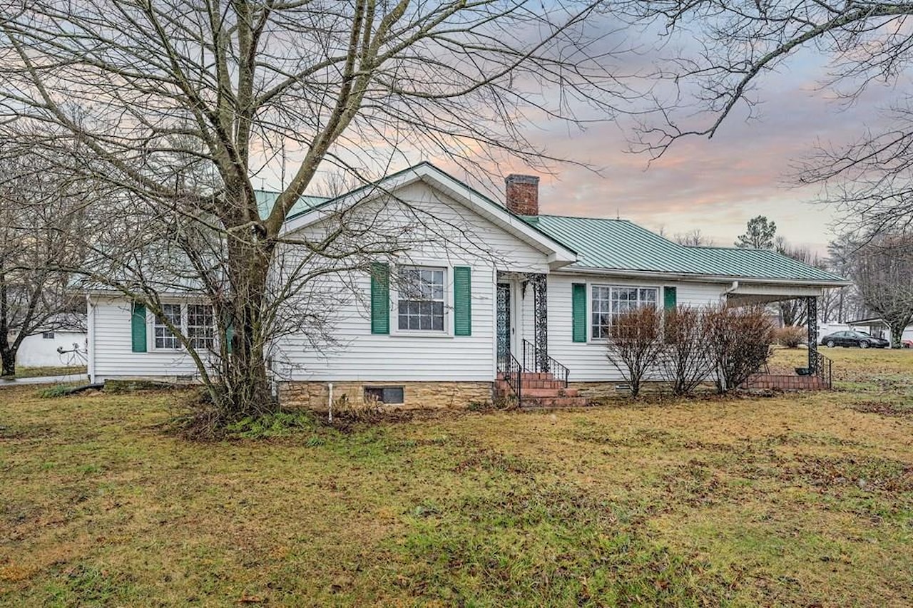 8783 Crossville Highway Sparta, TN 38583 | MLS 225326