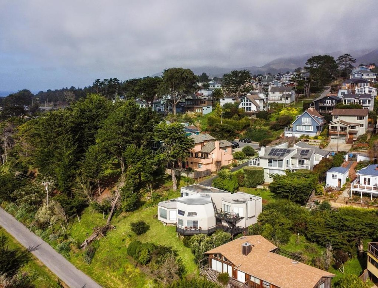 590 Stetson St, Moss Beach, CA 94038 | RubyHome