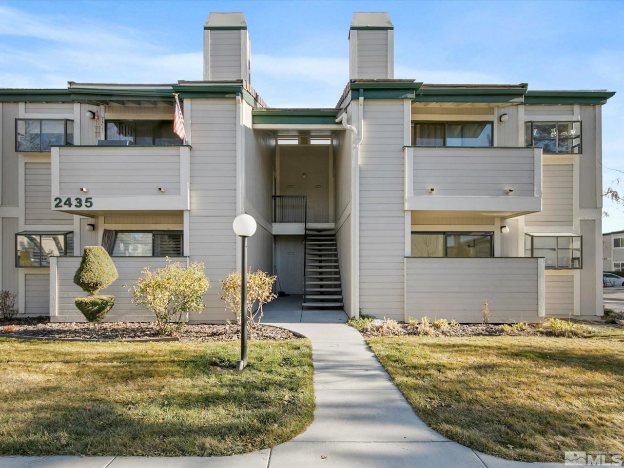 2435 Sycamore Glen Dr., Sparks, NV 89434 – PHOTOS – MLS #240001053