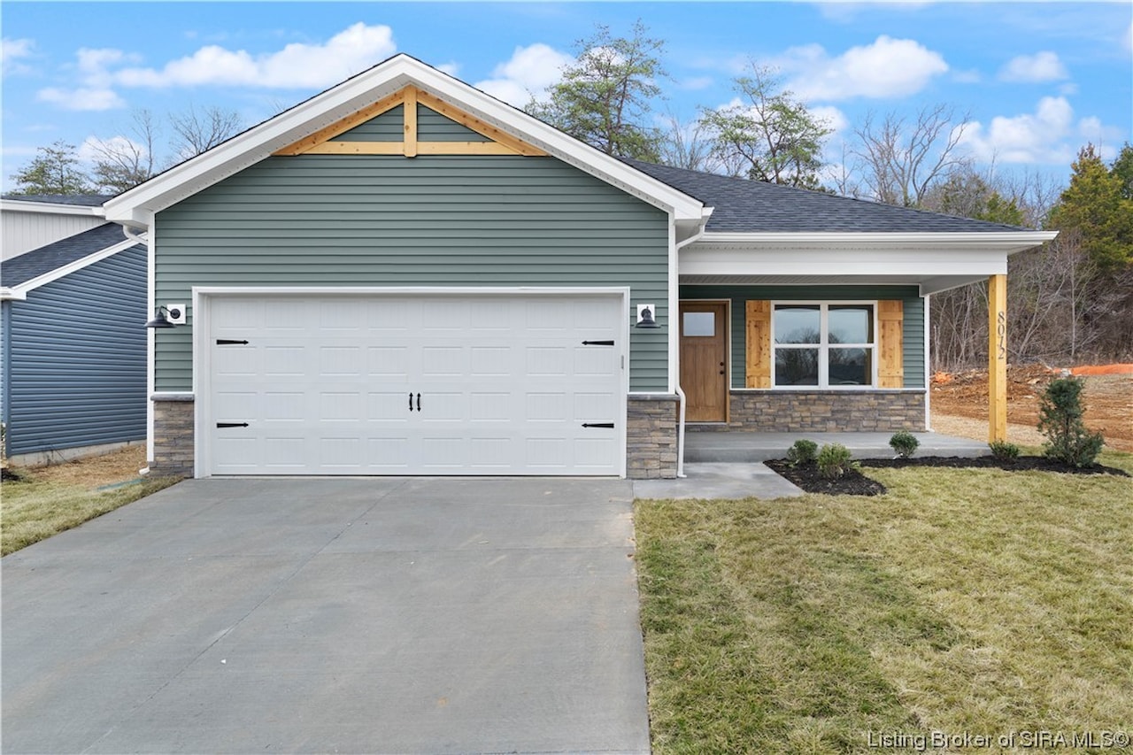 8012 Hudson Ln Georgetown, IN 47122 | MLS 2023011044