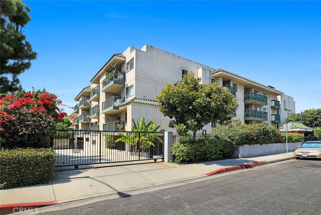 321 N Orange Ave #302, Monterey Park, CA 91755 | RubyHome