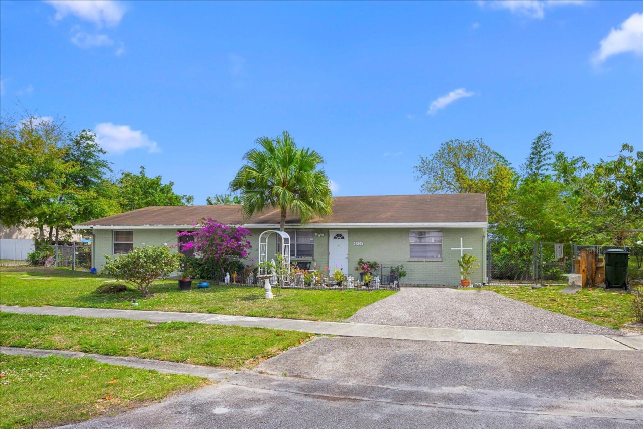 New property for sale at 4624 Toga Way Greenacres for sale in Palm ...