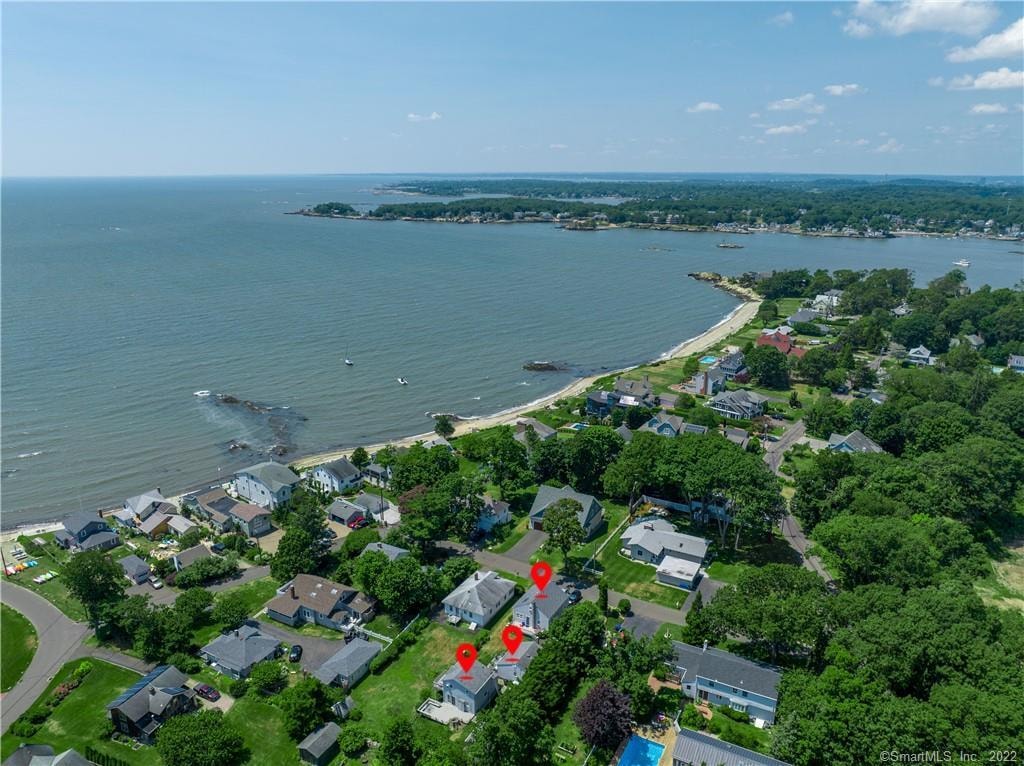 10 Sagamore Cove Rd Branford, CT 06405 | MLS 24007160