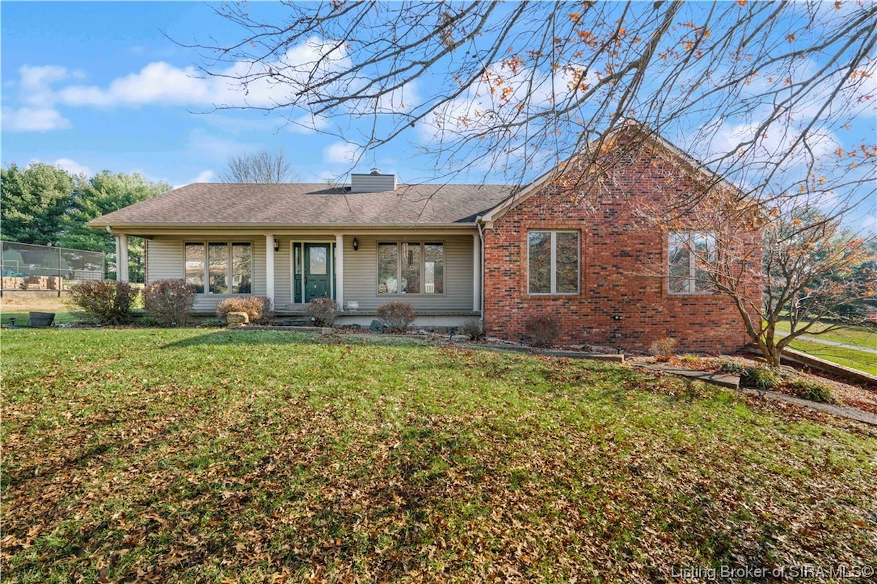 6424 Meadow Oak Dr Georgetown, IN 47122 | MLS 2023012003