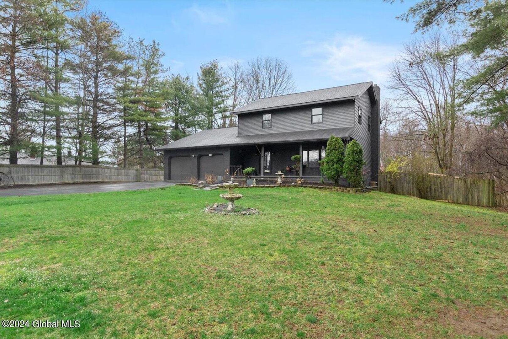 77 Round Lake Rd Ballston Lake, NY 12019 | MLS 202415251