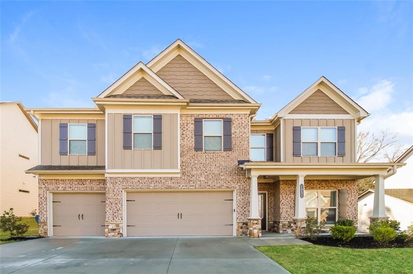 1851 Cobblefield Circle in Dacula,GA