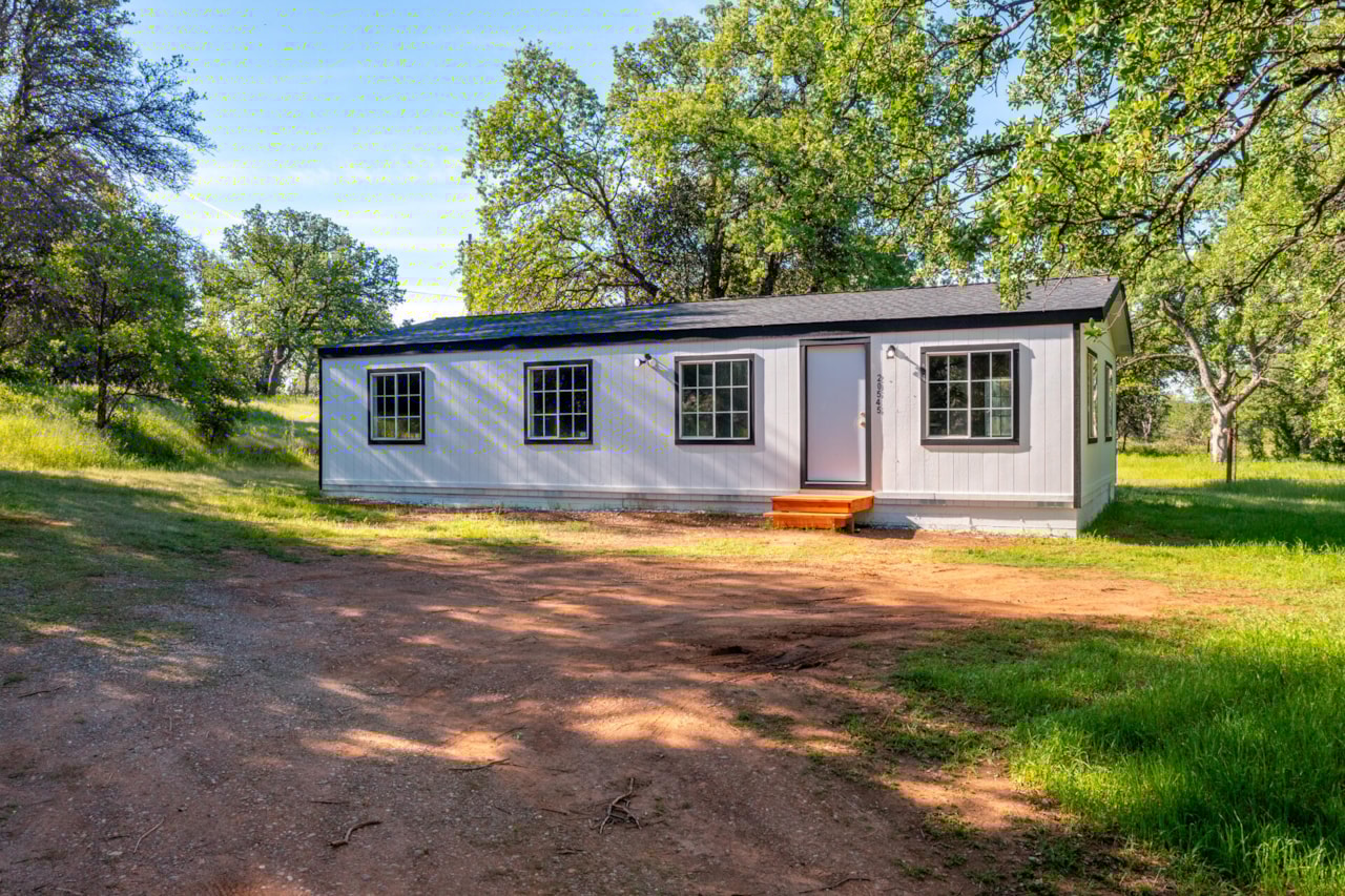 20545 Oxford Rd Cottonwood, CA 96022 | MLS 24-1643