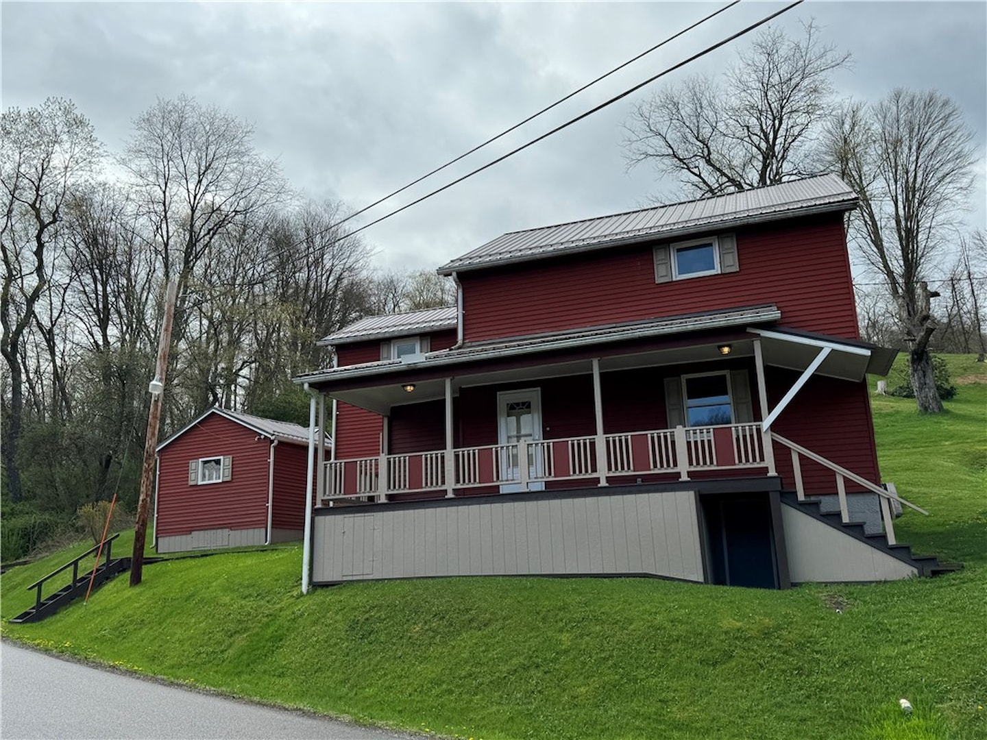 571 Kaylor Frogtown Rd Chicora Armstrong PA 16025 $159,000
