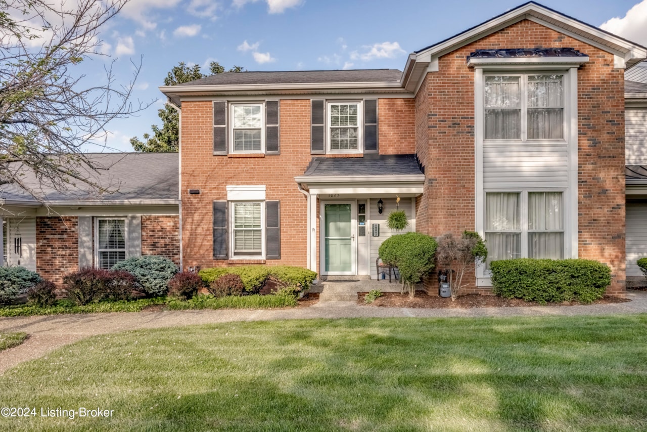 1025 Whetstone Way Louisville, KY 40223 | MLS 1658825