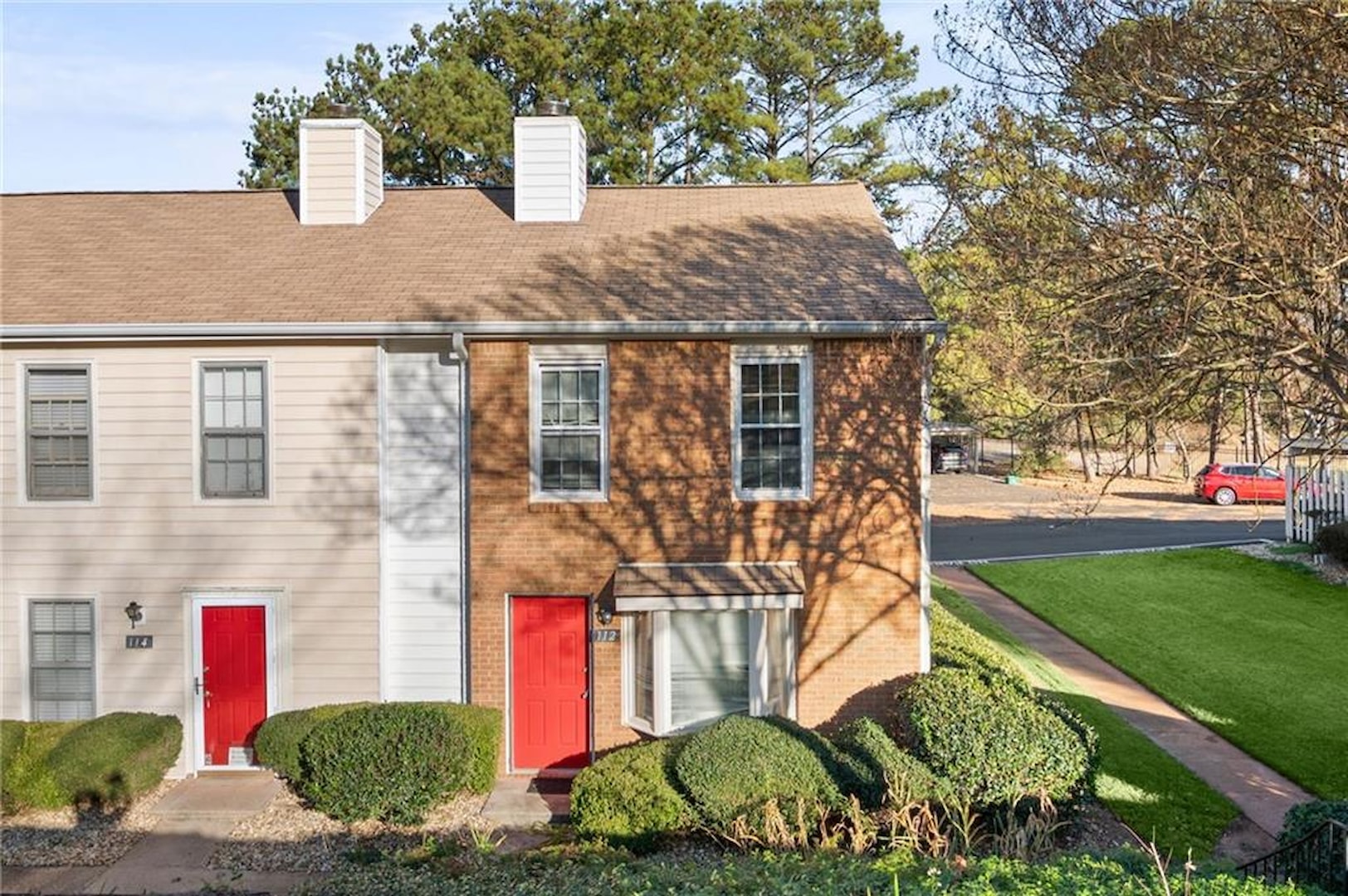 112 Holcomb Ferry Road in Roswell,GA