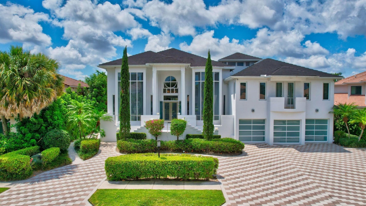 7208 Valencia Drive Boca Raton, FL 33433 - MLS# R10985493 ...