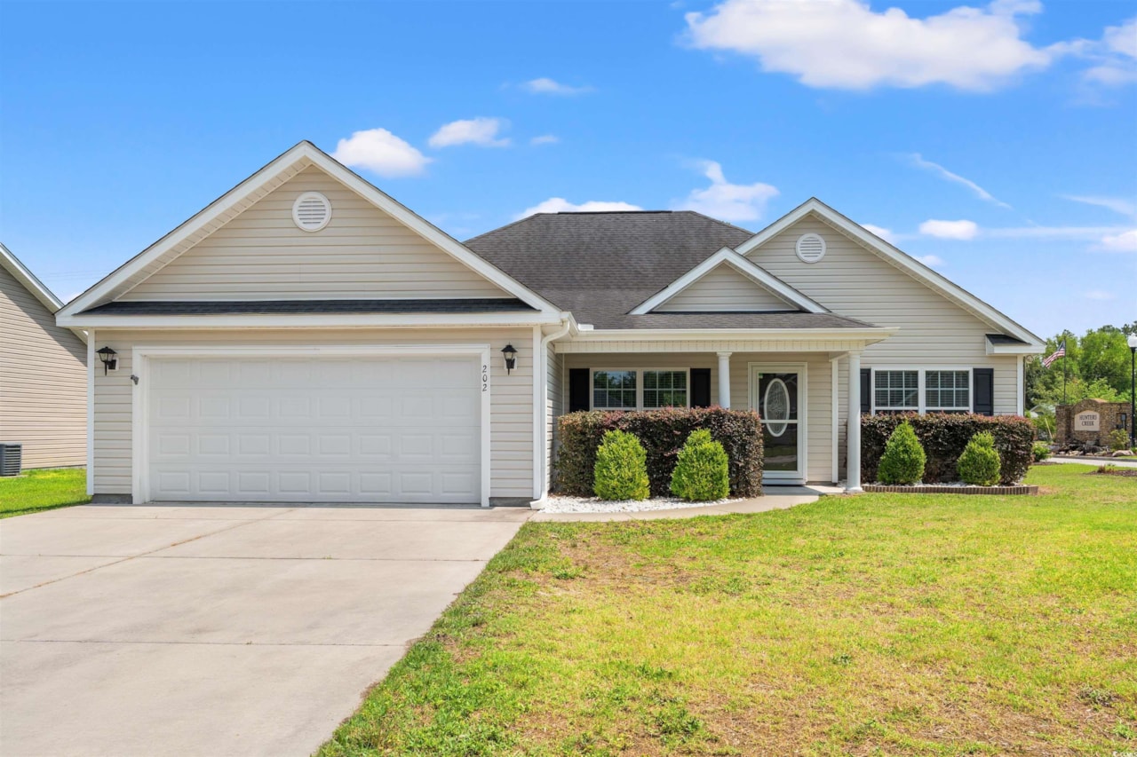 202 Georgia Mae Loop Conway, SC 29527 | MLS 2411484