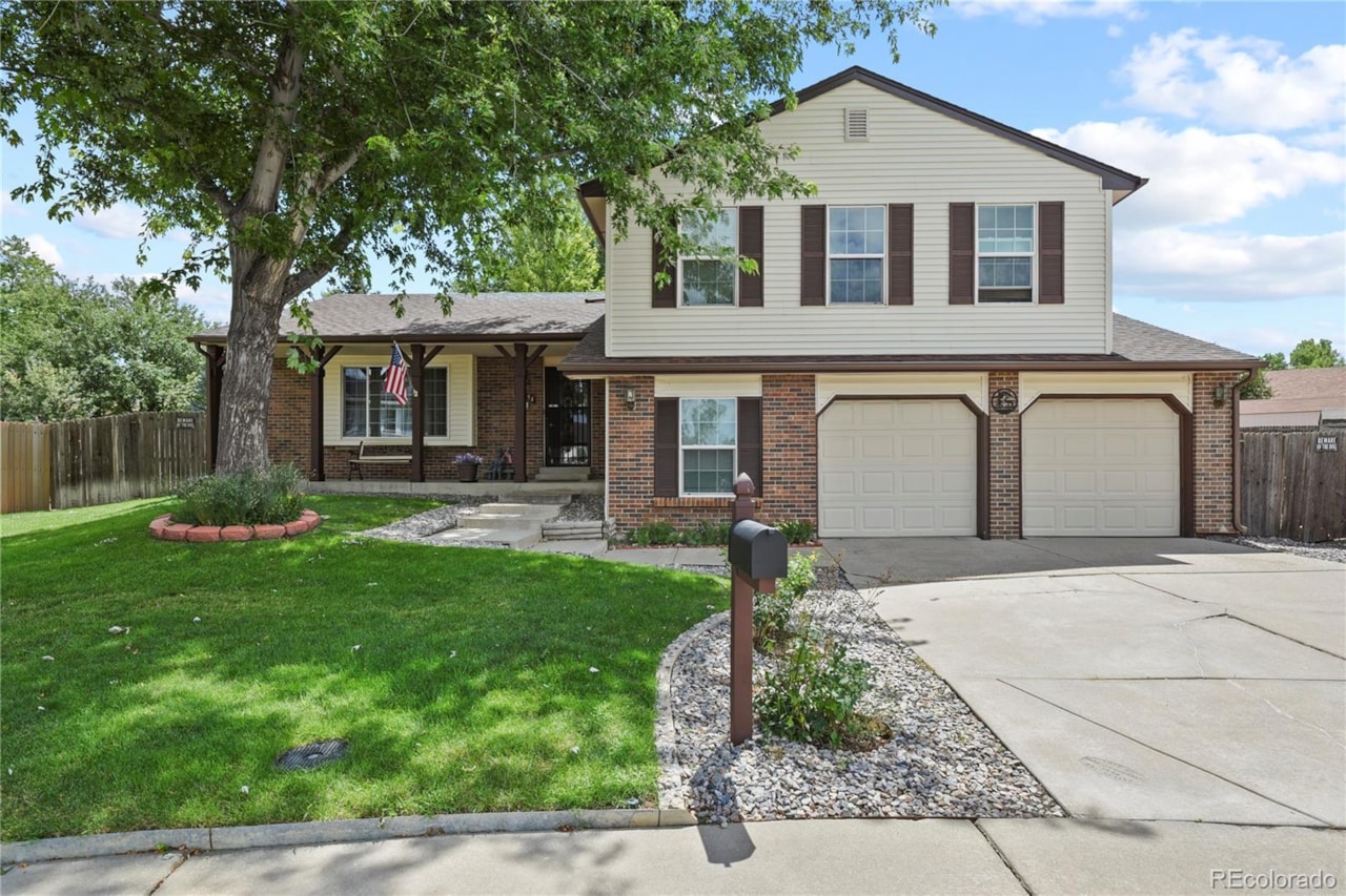 18394 E Arkansas Ave Aurora, CO 80017 home for sale, MLS#9095358