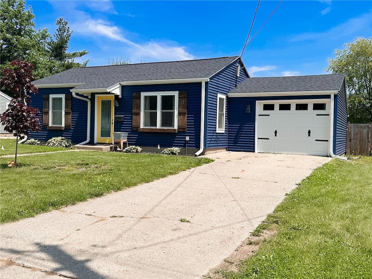 504 W 14th St N, Newton, IA near Newton