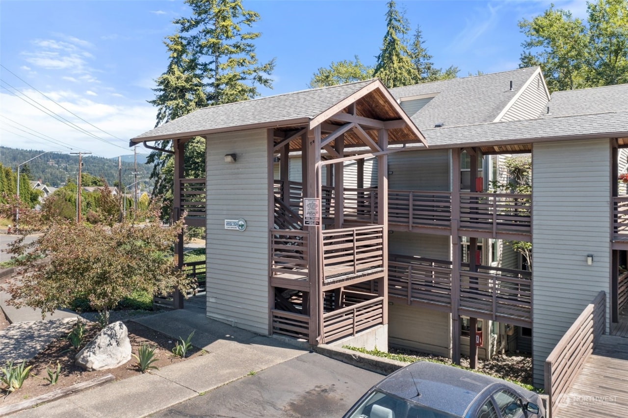 3700 Alabama St #202, Bellingham, WA, 98229 | MLS#2238311 | Novak Team