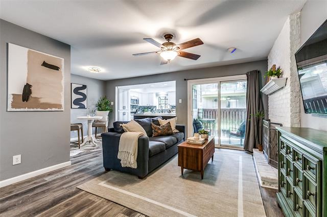 15221 Berry Trail #403 Dallas, TX 75248 | MLS 20621422